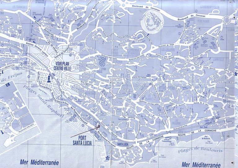 La résidence le Mexico sur le plan de la ville de St Raphaël, face au ...